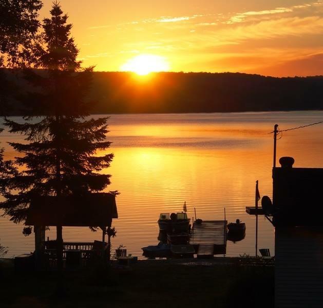 Cozy Commanda Lake Cottages (4 - Restoule Cottage Rental | DI-17674 ...