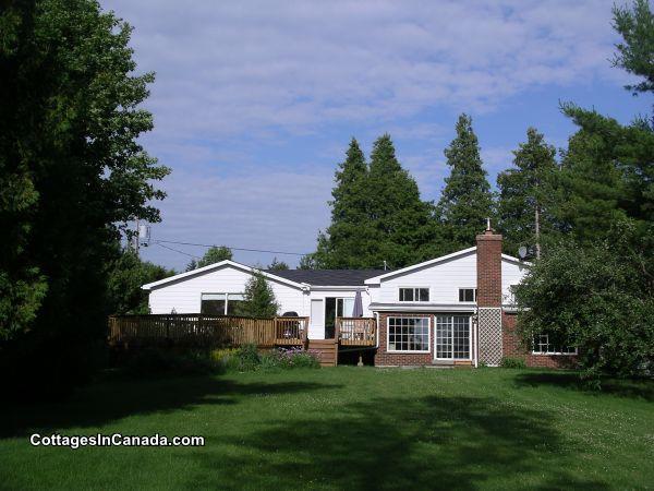 Upper Chemong Lake Peterborough - Peterborough Cottage Rental | GL-9971 ...